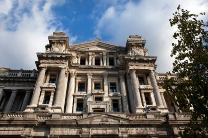 Bike tour Brussels highlights and hidden gems - Key Points: