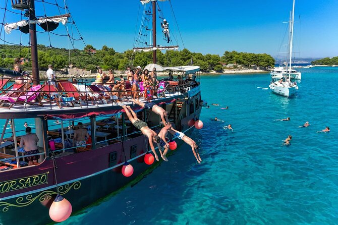 Blue Lagoon & Underwater Museum from Split with Lunch & Drinks - Key Points