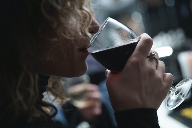 Budapest's TOP Sights Evening Cruise & Welcome Drink - The Experience in Detail