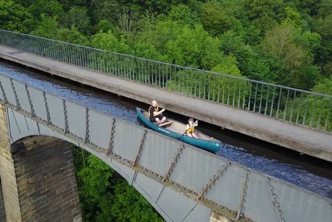 Canoe Trip Over the Pontcysyllte Aqueduct - An Overview of the Canoe Trip Over the Pontcysyllte Aqueduct