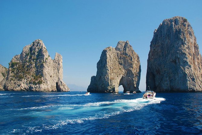 Capri Boat and Walking - Introduction