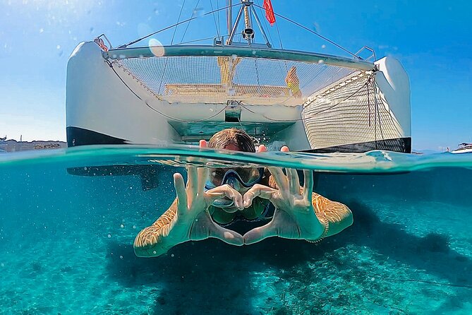 Catamaran tour Archipelago Maddalena (lunch included) - Key Points