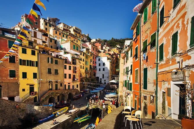 Cinque Terre Day Trip from Florence with Optional Hiking - Key Points