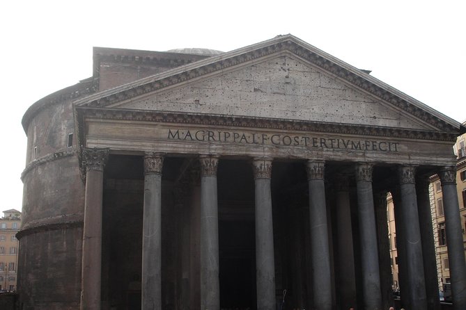 City walk through Spanish steps, Trevi fountain, Pantheon, Navona, Angel Castle - Key Points