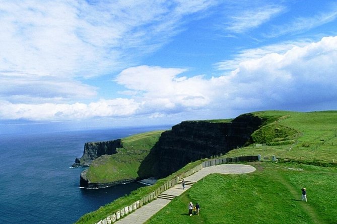 Cliffs of Moher, Aran Island & Burren tour from Galway. Guided. - Transportation and Guide