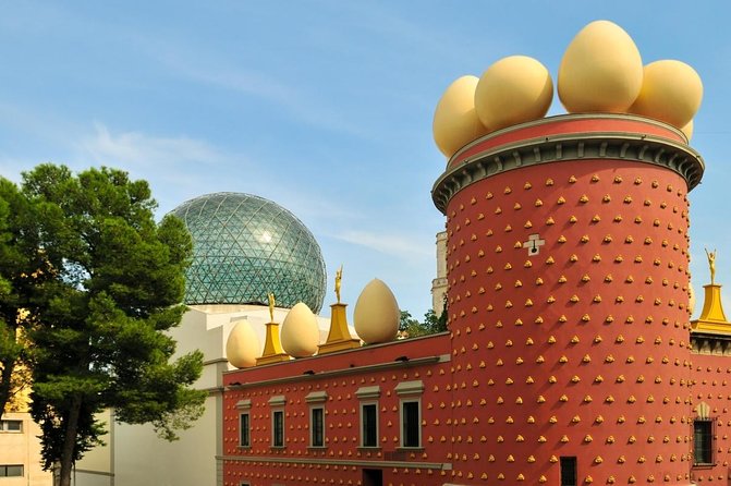 Dali Museum & Cadaques Small Group Tour with Hotel pick-up - Key Points