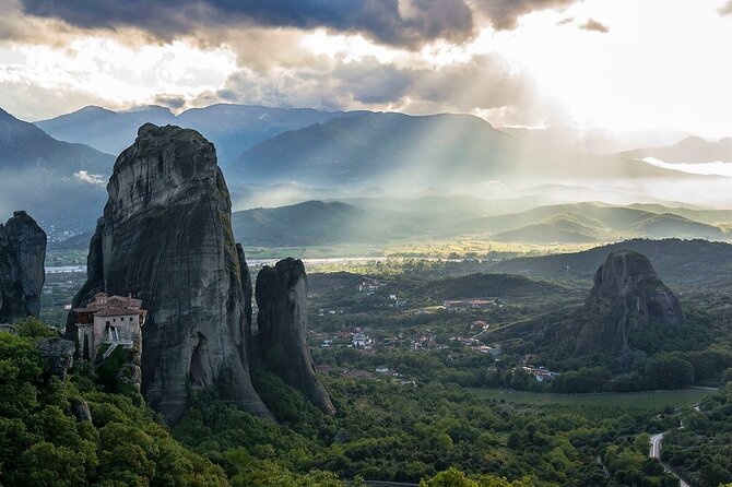 Delphi and Meteora Private Day Trip from Athens including Dinner - A Long but Rewarding Adventure