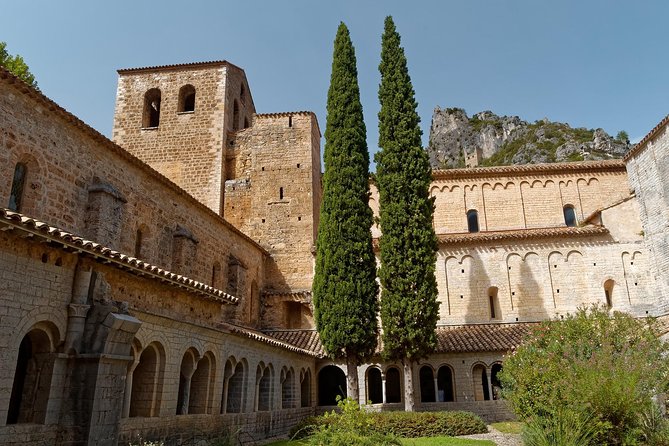 Discovery of the Grands Sites de l'Hérault from Montpellier - An Introduction to the Sights
