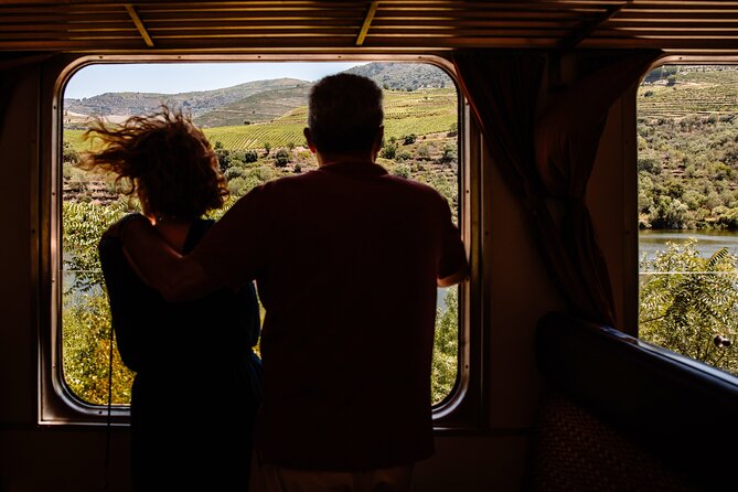 Douro Experience - Boat and Train Ride - Lunch and Wine Tasting - All Included - The Scenic River Cruise: A View Never Forgotten