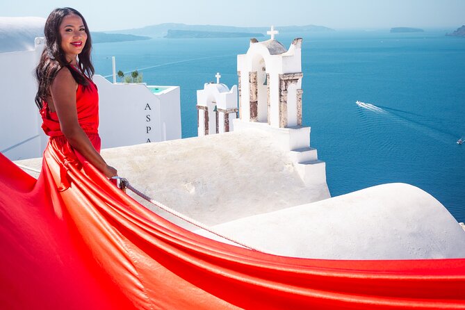 Flying Dress Santorini Photoshoot - What Makes This Experience Stand Out?