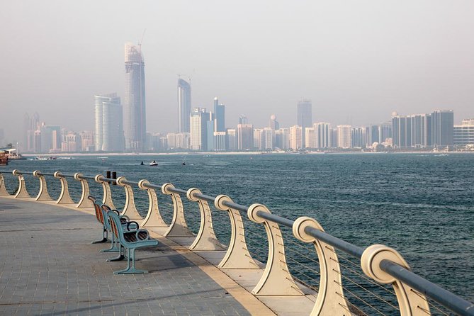 From Dubai To Abu Dhabi: Royal Palace, Grand Mosque &Etihad Tower - Key Points