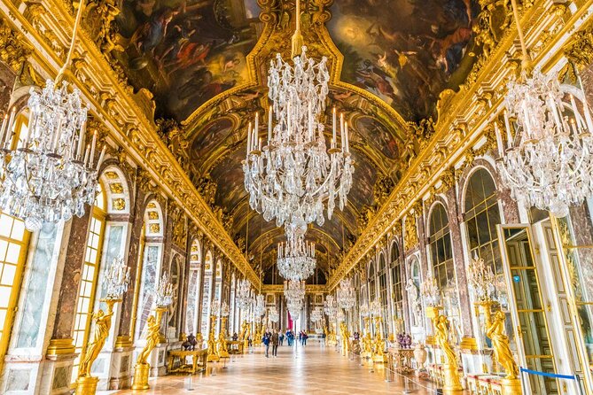From Paris: Versailles Palace Live Tour with Gardens Access - Key Points