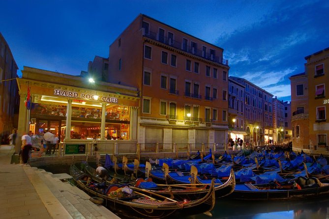 Hard Rock Cafe Venice with Set Lunch or Dinner - Key Points