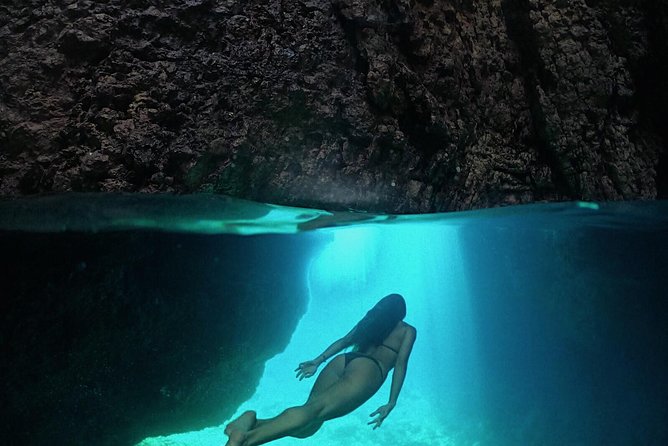 Kayak tour with cave experience - Introducing the Kayak Tour with Cave Experience in Pula, Croatia