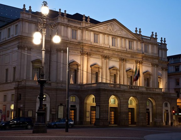La Scala Theatre and Museum guided experience - Discovering La Scala: A Closer Look