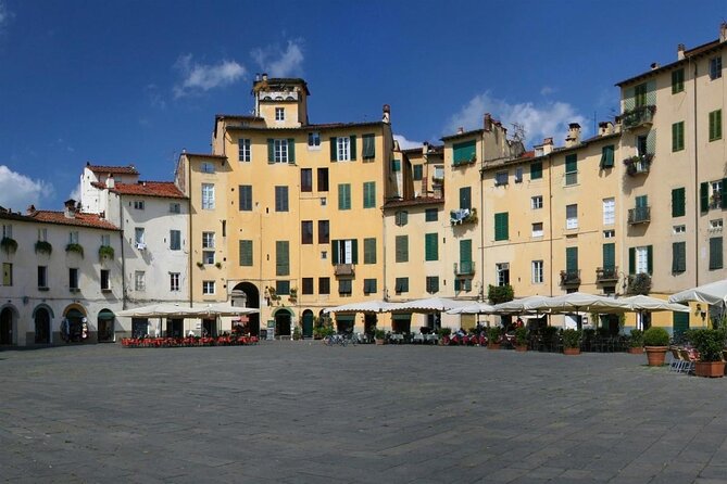 Lucca Bikes and Bites with food tastings for Small Groups or Private - Exploring Lucca on Two Wheels: A Full Review of the Bikes and Bites Tour