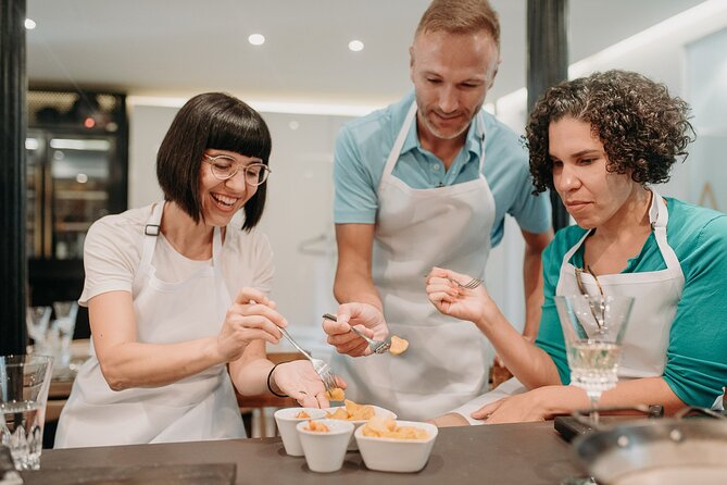 Madrid Tapas & Paella Cooking Experience with Local Market Visit - Key Points