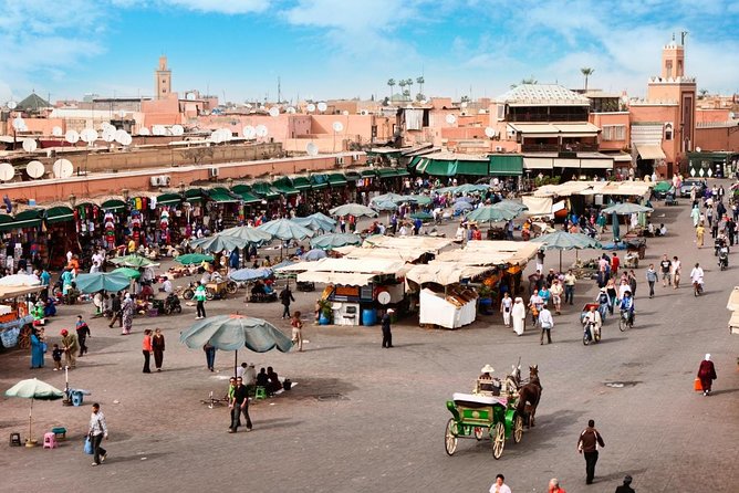Marrakesh Agafay Desert Camel Ride, with traditional dinner show - Key Points