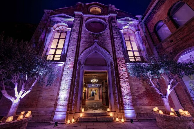 Murano Glass Blowing demonstration-The Glass Cathedral - Key Points