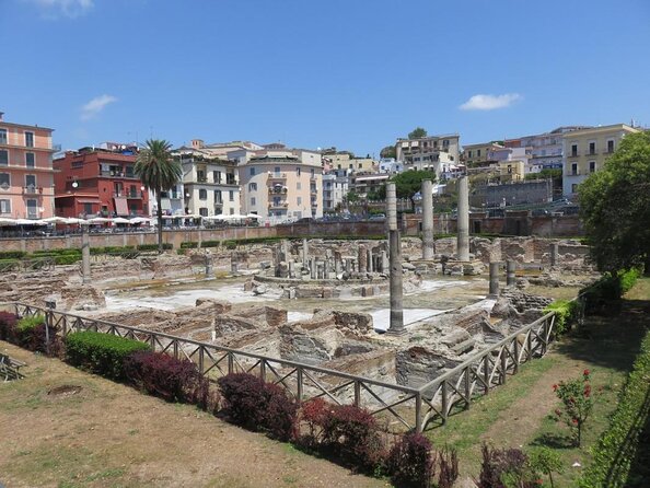 Naples Scenic pedal assisted Ride to a Local Vineyard with Meal - Key Points