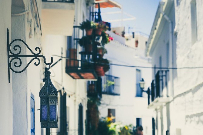 Nerja (Pueblo) + Frigiliana & El Acebuchal - Semi-Private - Key Points