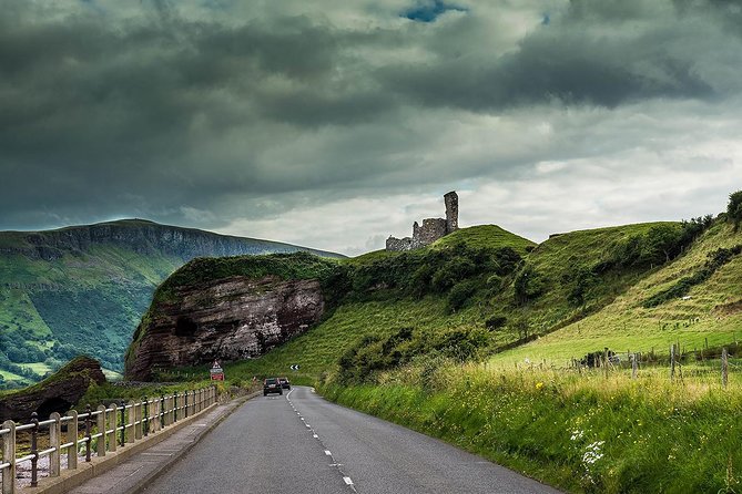 Northern Highlights Full-Day Guided Tour in Northern Ireland - Key Points