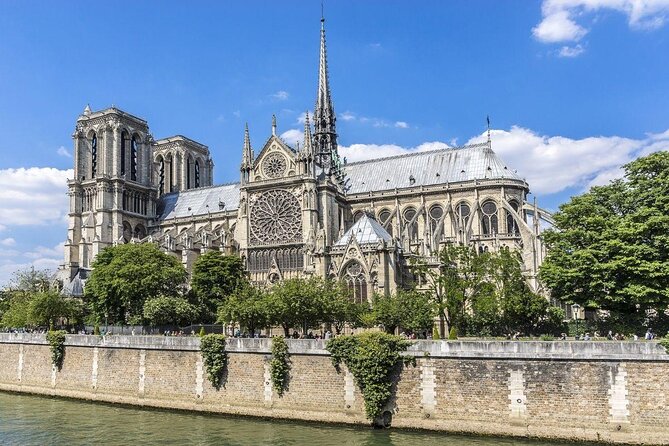 Paris with a Tuk Tuk - Private 3-Hour TukTuk Tour - Key Points