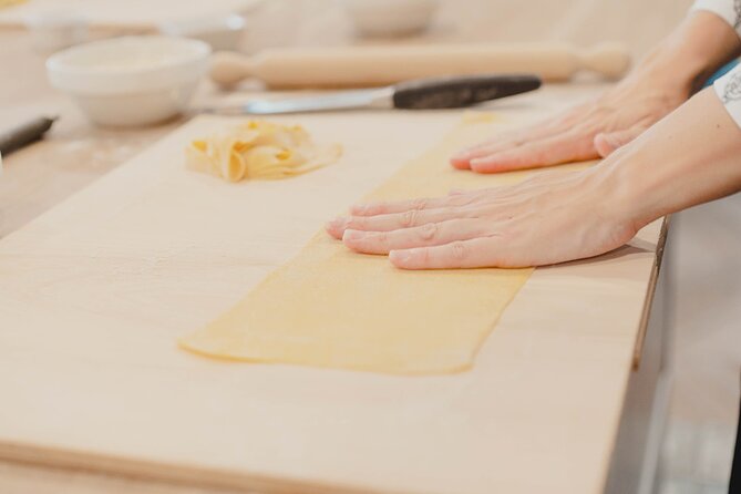 Pasta and Tiramisù Cooking Workshop in the Heart of Rome - Introduction