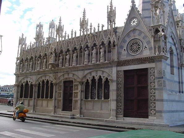 Pisa by Bike : Beyond the Leaning Tower(Self-Guided Tour) - Key Points