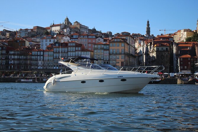 Porto: 6 Bridges Private Yacht Cruise with Wine & Snacks - Key Points