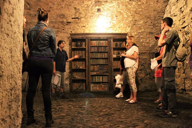 Prague Old Town, Medieval Underground and Dungeon Historical Tour - Prague Old Town, Medieval Underground and Dungeon Historical Tour: An In-Depth Review