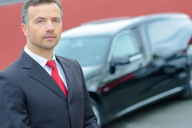 Private Airport transfer From or to Edinburgh airport (One way transfer) - What to Expect from Your Edinburgh Airport Transfer