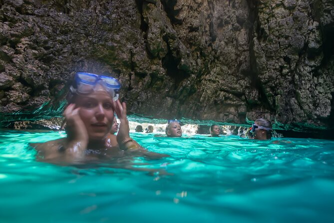 Private Boat Trip with Sandra Boat Medulin, Kamenjak, Ceja - An Authentic Croatian Seaside Adventure