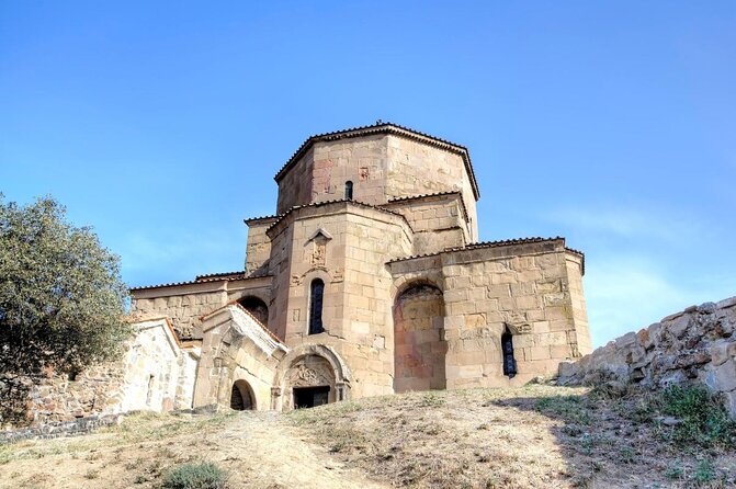 Private Day Trip to Gudauri and Kazbegi from Tbilisi via Jvari and Mtskheta - What This Tour Offers