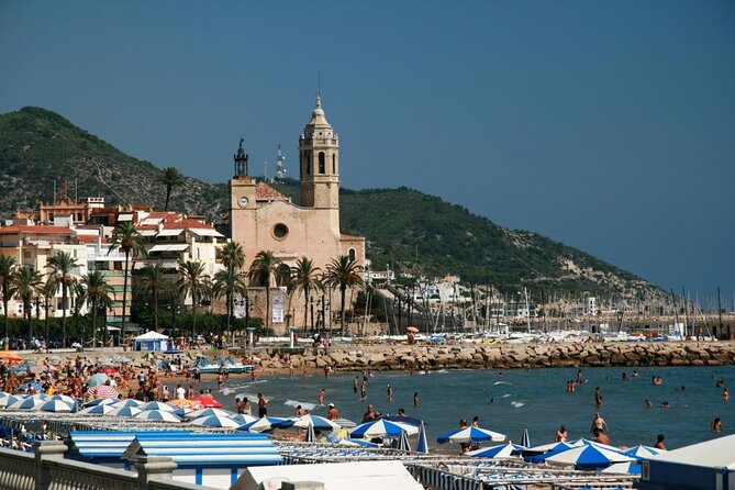Private Tarragona and Sitges Tour with Hotel pick-up from Barcelona - Key Points