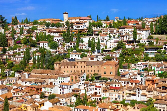 Private Tour Legends of Granada and Albaicín (Spanish language) - An Authentic Nighttime Exploration of Granadas Legends