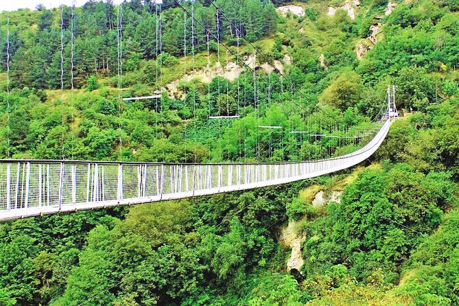 Private tour to Hin Areni winery, Tatev monastery & ropeway, Khndzoresk caves - Key Points