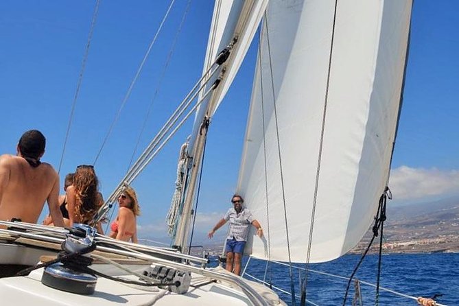 Private Yacht Excursion from Puerto Colon 3 hours - Key Points