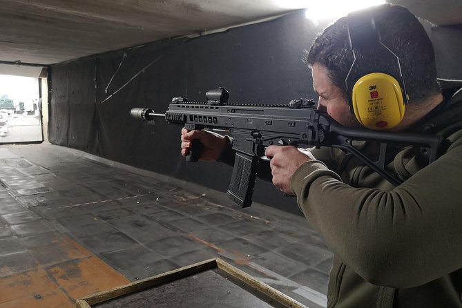 Riga Gun Range: shooting with Winchester, Glock17, & Kalashnikov - An Honest Look at Riga Gun Range: Shooting with Winchester, Glock17, & Kalashnikov