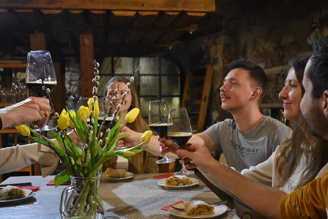 Salzburg Christmas Cookies and Apple Strudel Cooking Lesson - A Closer Look at the Experience
