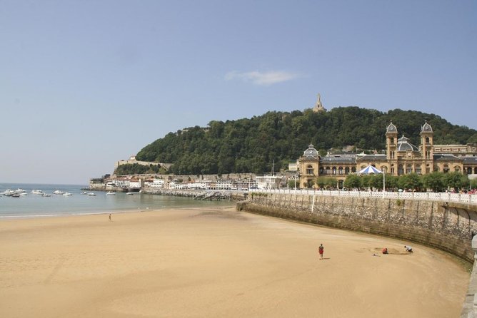 San Sebastian E-bike trour: Basque History and Cultural. - Key Points