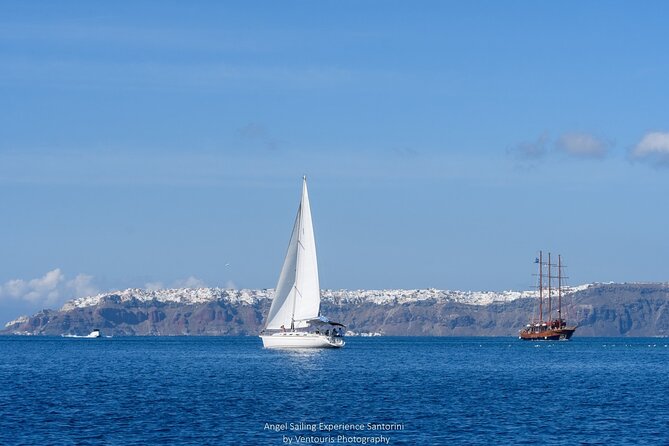 Santorini Private Daytime Sailing Cruise with Meal, Drinks &Transfer included - Key Points