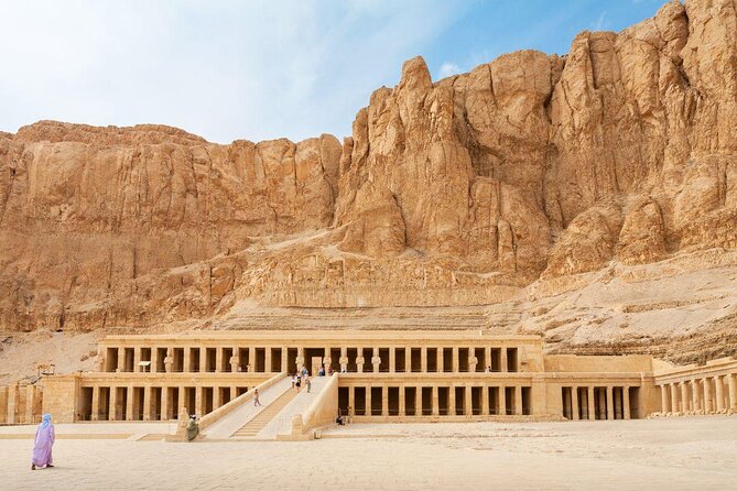 Small group Hurghada to Luxor, Valley of the Kings by Van - Key Points