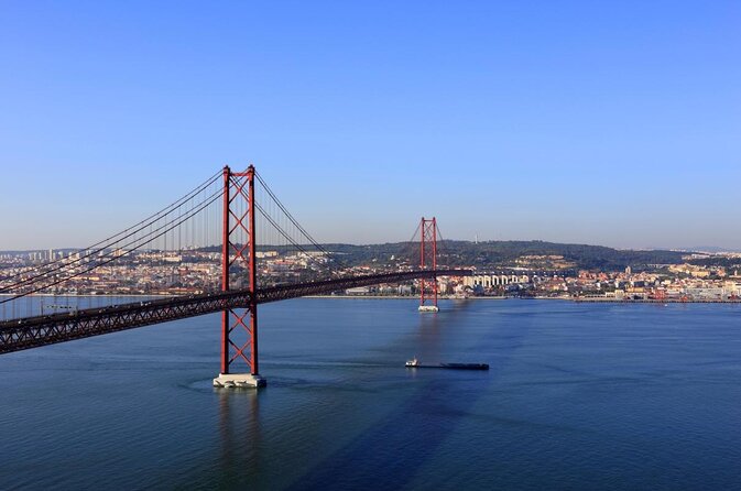Small-Group Sailing Tour on the Tagus River from Lisbon - Key Points