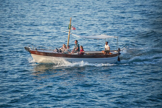 Sorrento Coast Cruise with Limoncello Tasting - Key Points