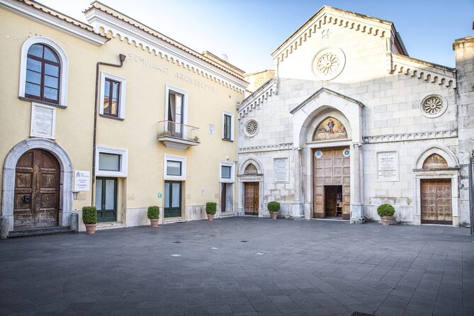 Sorrento Walking Tour & Limoncello Tasting - Key Points
