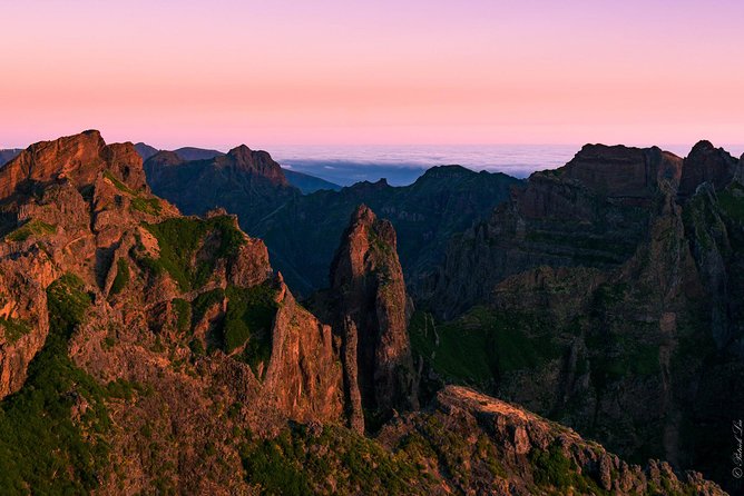 Sunrise Tour @ Pico Do Areiro | Half Day 4x4 Tour - An Authentic Look at the Sunrise Tour @ Pico Do Areiro