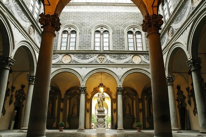 The Best tour in Florence: Renaissance & Medici Tales - guided by a STORYTELLER - Key Points