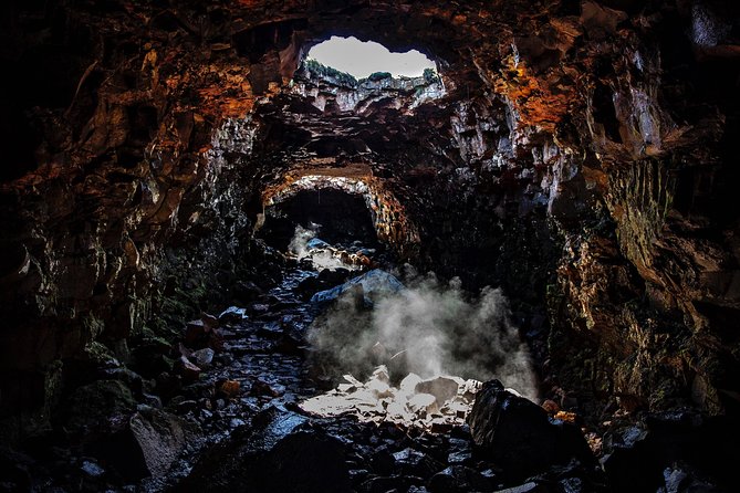 The Lava Tunnel Tour with Transfer from Reykjavik - Discovering Iceland’s Underworld: The Lava Tunnel Tour with Transfer from Reykjavik