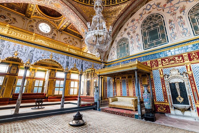 Topkapi Palace and Harem Guided tour with Skip-the-Line Tickets - Introducing the Topkapi Palace and Harem Guided Tour